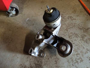 How to Install Engine Mounts (VW/Audi) | FCP Euro