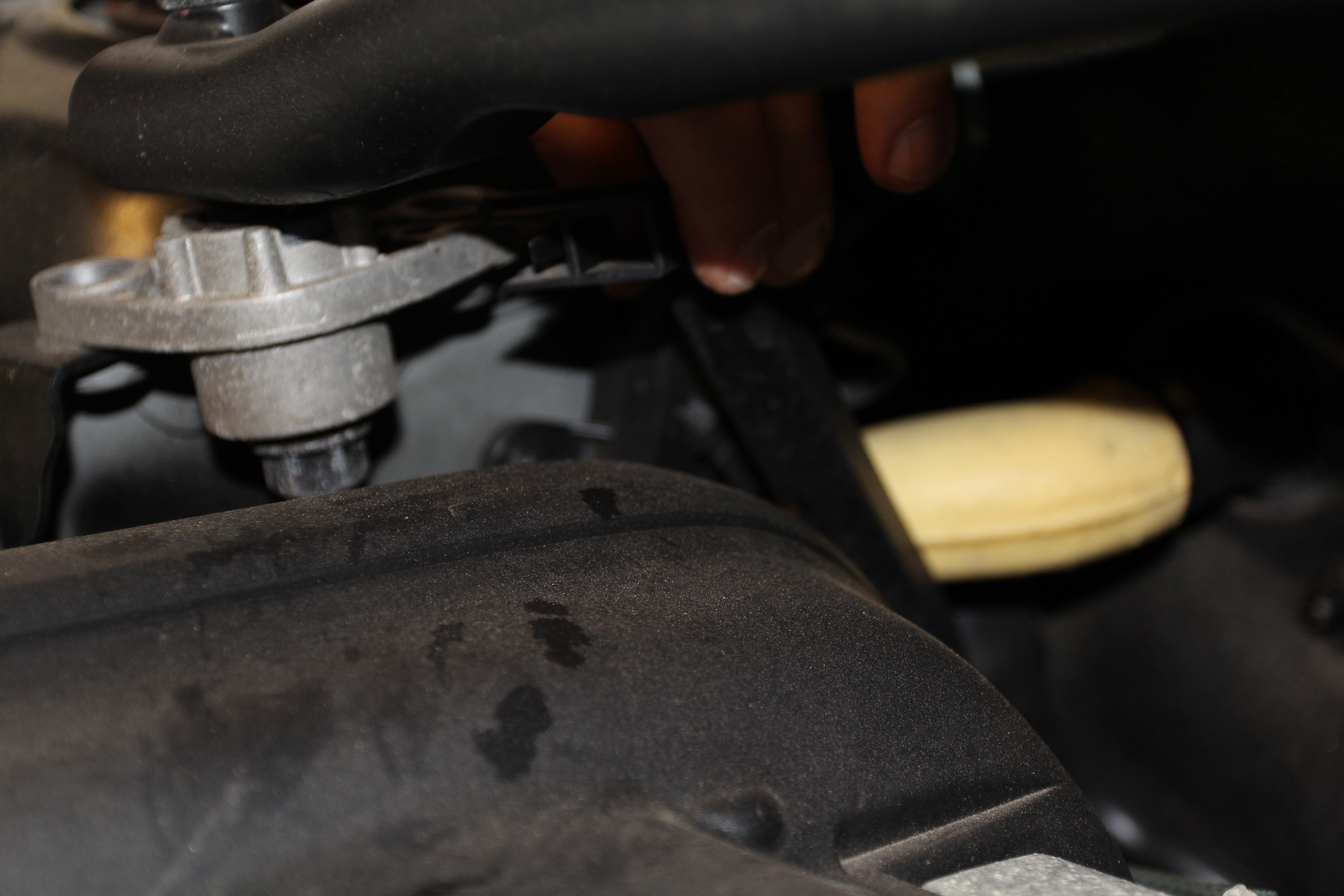 How To Replace The Upper Engine Mount On Your P2 Volvo | FCP Euro