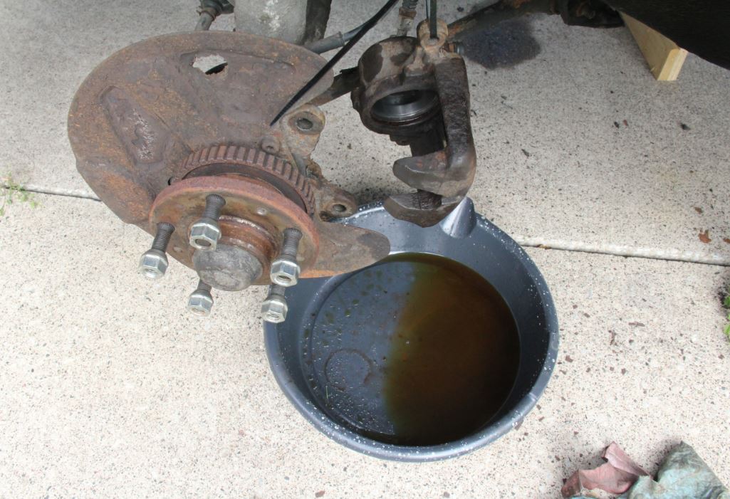How To Diagnose, Rebuild, And Refresh Brake Caliper Pistons On Your Car ...