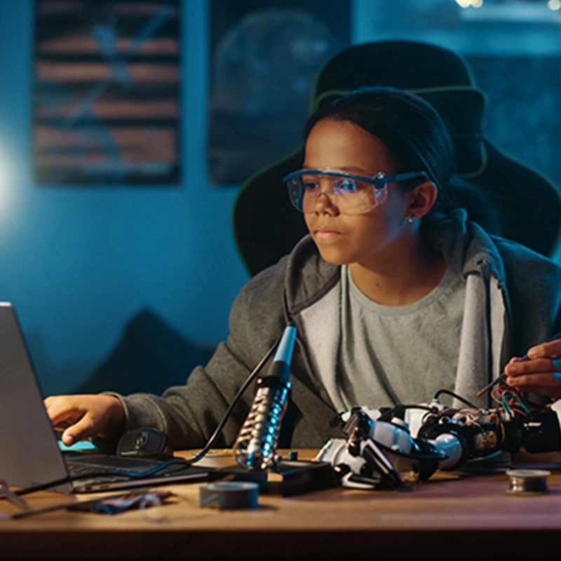 Micro:Bit Go Development Board Bundle | Jaycar Australia