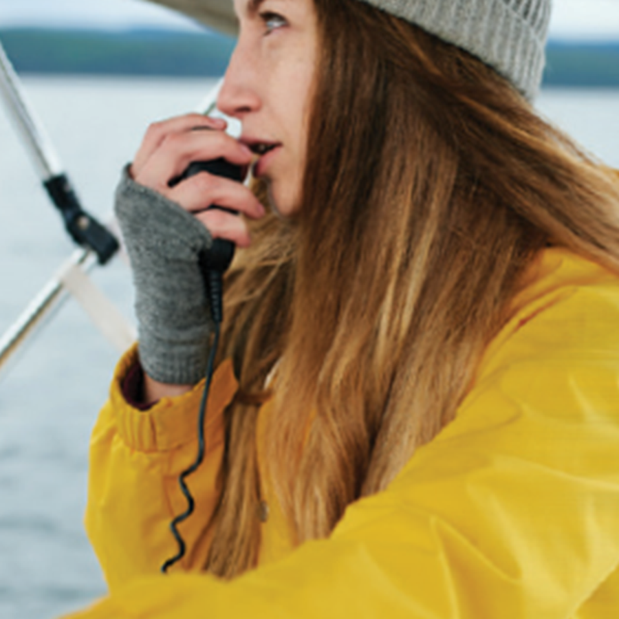 GME 5W UHF In-Dash Starter Pack TX3100VP | Jaycar Australia