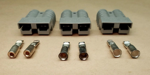 DIY power leads with Anderson High Current Connectors Project | Jaycar ...