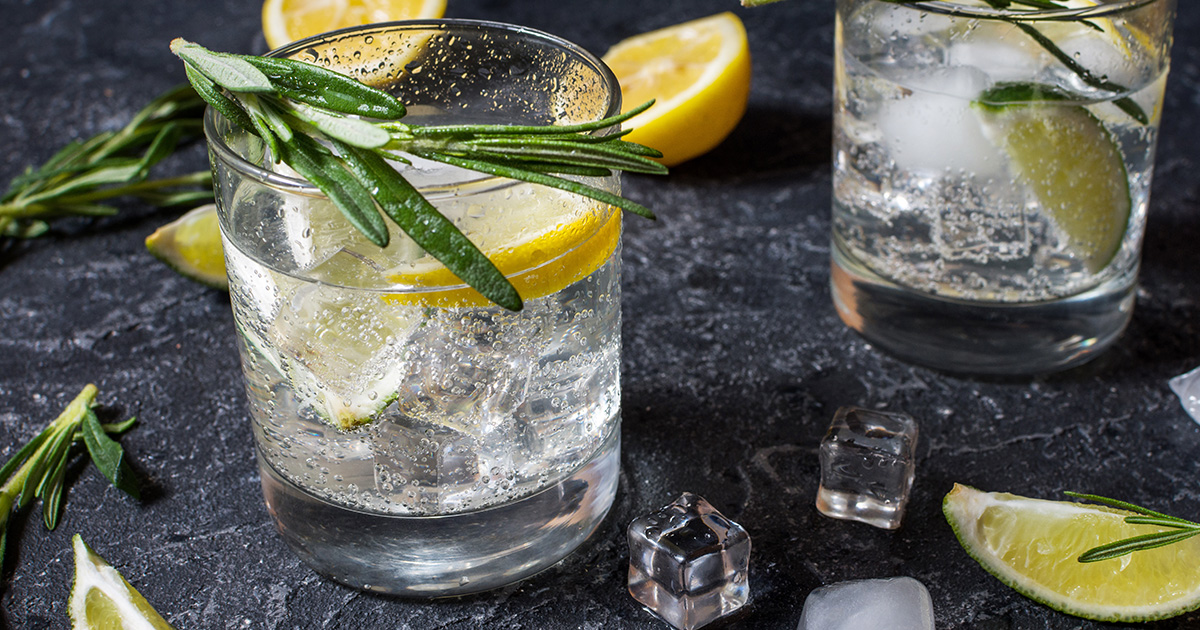 Quelle Est L’Histoire Du Gin – Date De Naissance Du Gin – UAJET