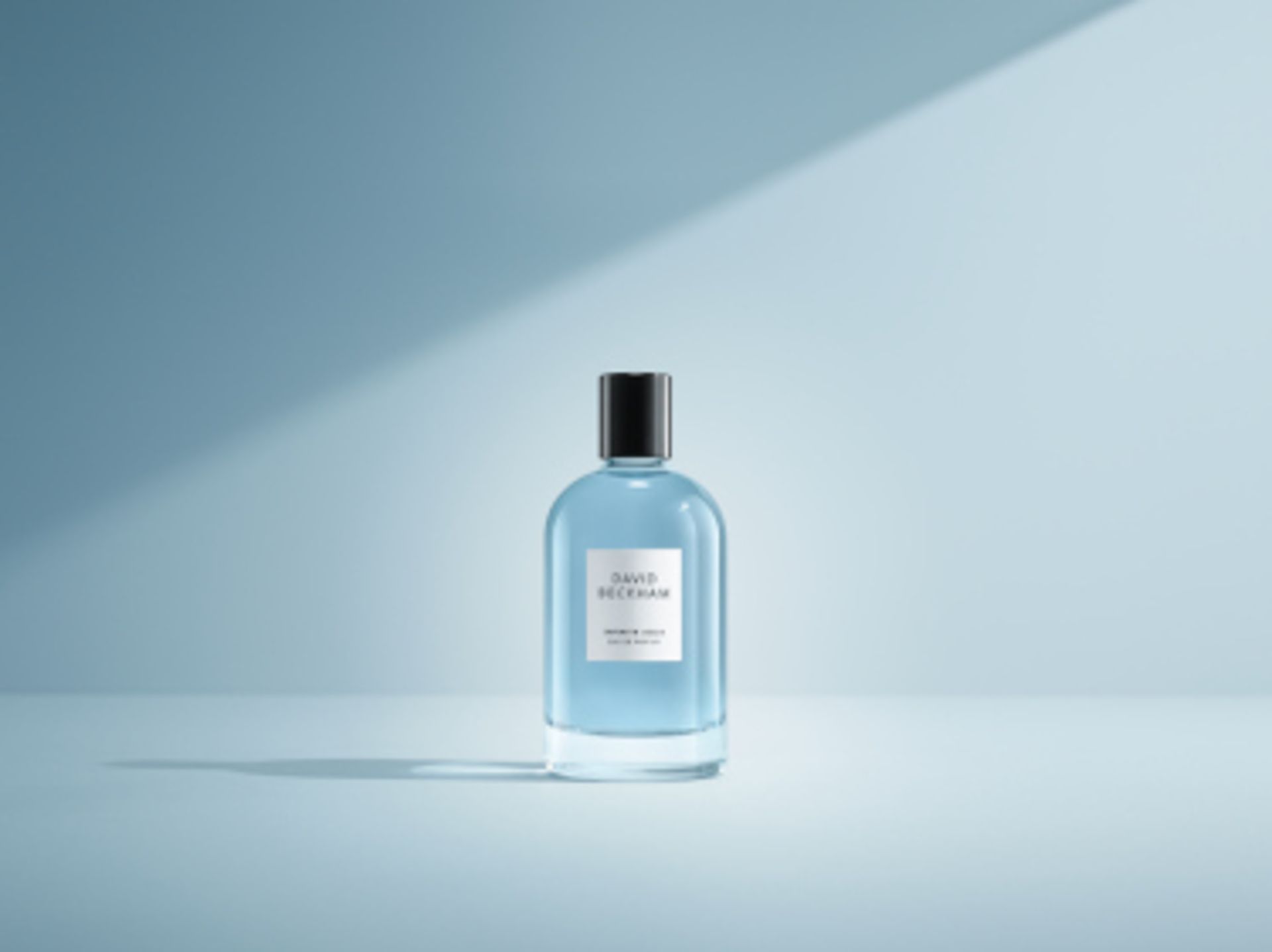Infinite Aqua | Eau De Parfum For Him | Beckham Fragrances