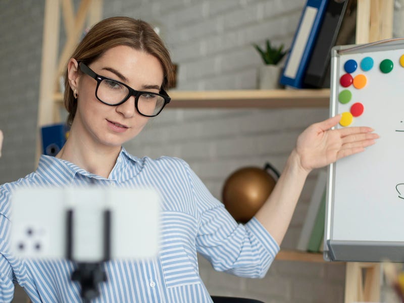 Lista de verbos presente perfecto +20 ejemplos | Berlitz AR Lista de verbos presente perfecto +20 ejemplos | Berlitz AR