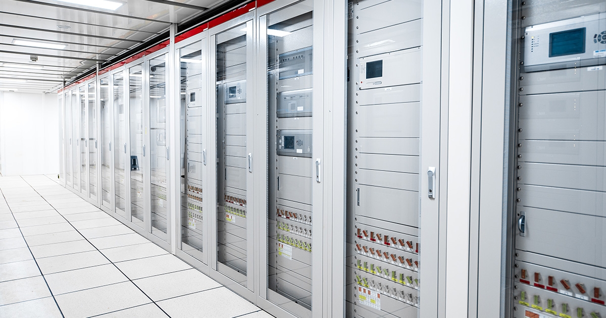 Why Do Data Centers Consume So Much Power—and How Can Utilities Keep Up ...