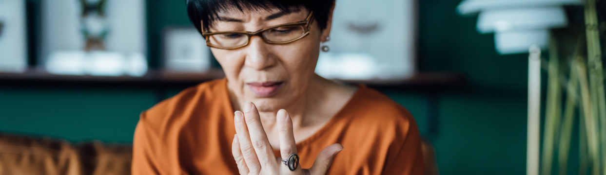 The A to Z guide for mild arthritis symptoms | Blackmores