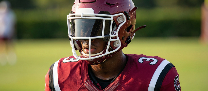 Football Visor Pros, Cons + Buying Guide | Academy