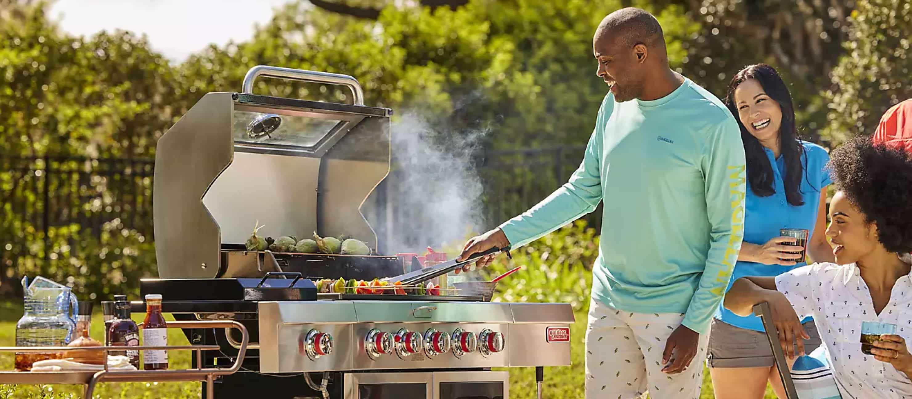 7 Types of Smokers Explained: Best Ones to Buy + Why | Academy