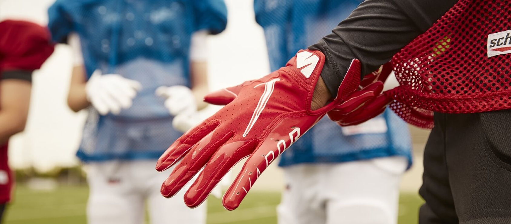 Football Glove Guide for Every Position | Academy