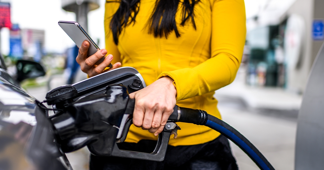 5 Gas Apps to Help You Save Money at the Pump