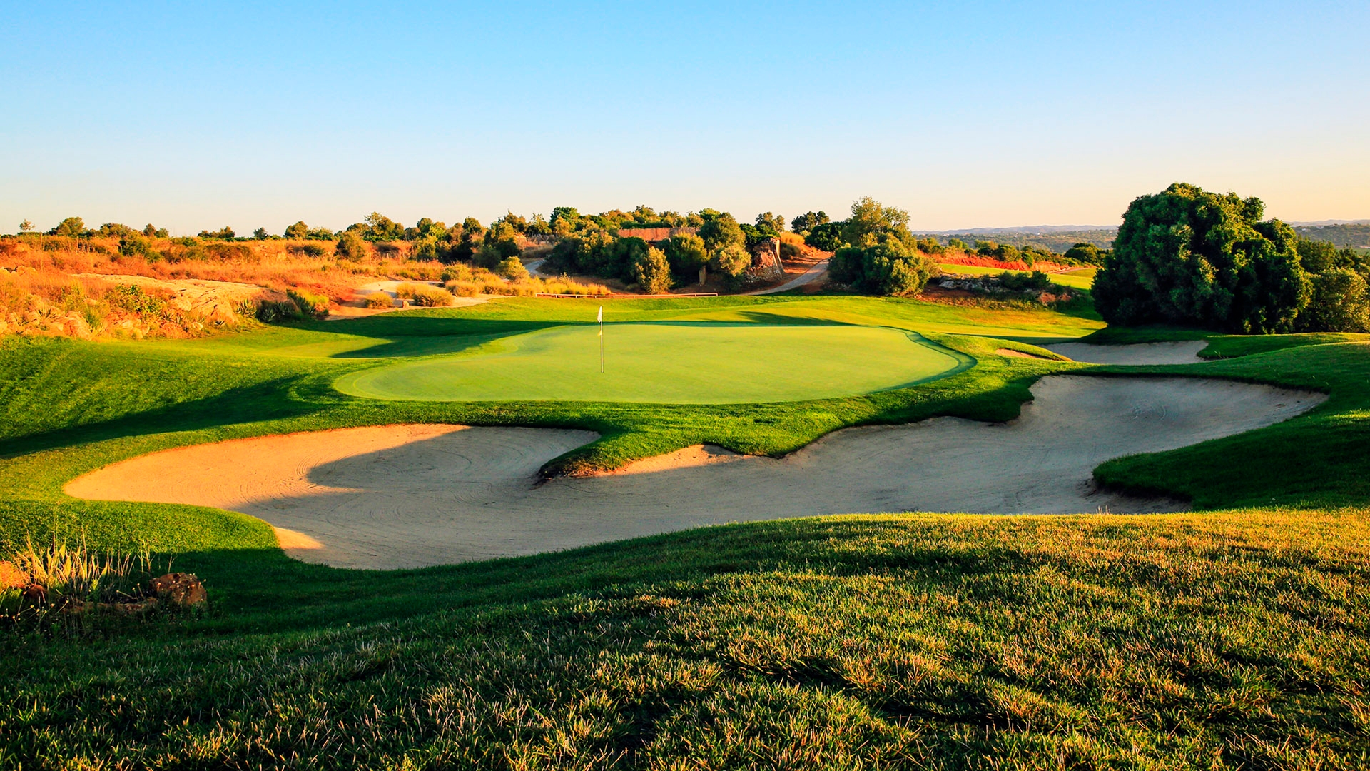 Albufeira Golf Holidays & Deals (for 2024/25) | Golf in Albufeira