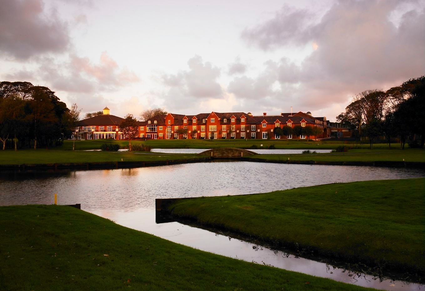 Exclusive Deals at Formby Hall Golf Resort (2026/27) - Golfbreaks