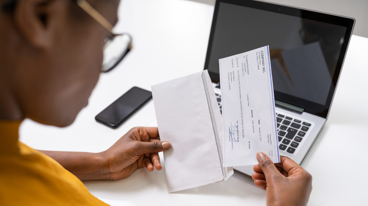 How Many Pay Periods Are in a Year?