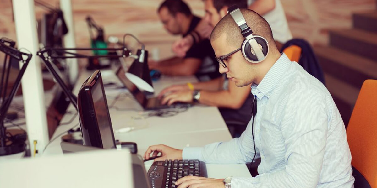 The Role of DevOps in Building Cloud Applications | Softchoice