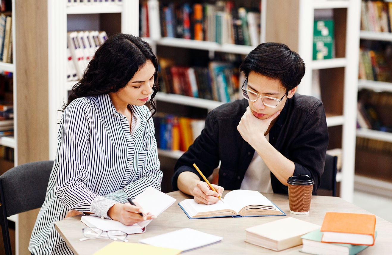 French Classes for Adults | Adult French Lessons | Berlitz CA