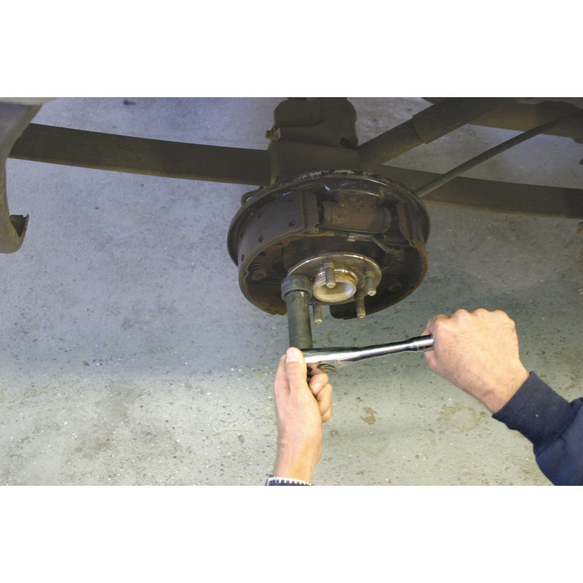 WHEEL STUD INSTALLER WS228 | Matco Tools