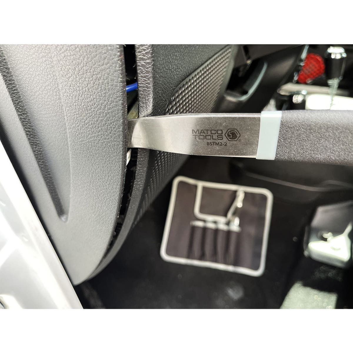 4 PIECE PANEL AND TRIM REMOVAL SET BSTM4 | Matco Tools