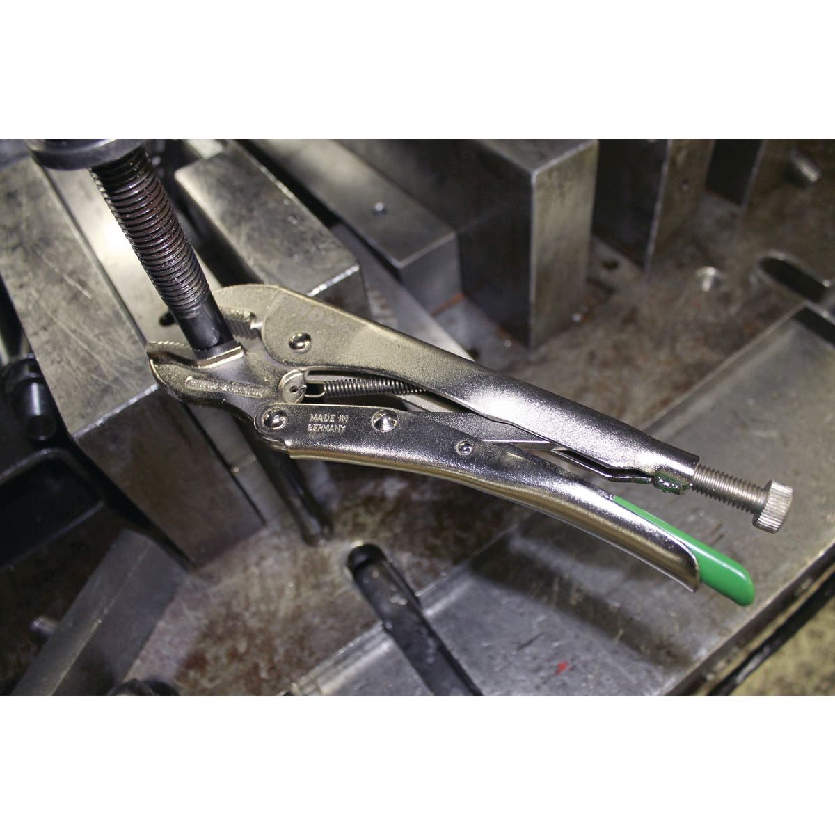 10" LOCKING PLIERS WITH COMBINATION JAW CLP10 | Matco Tools