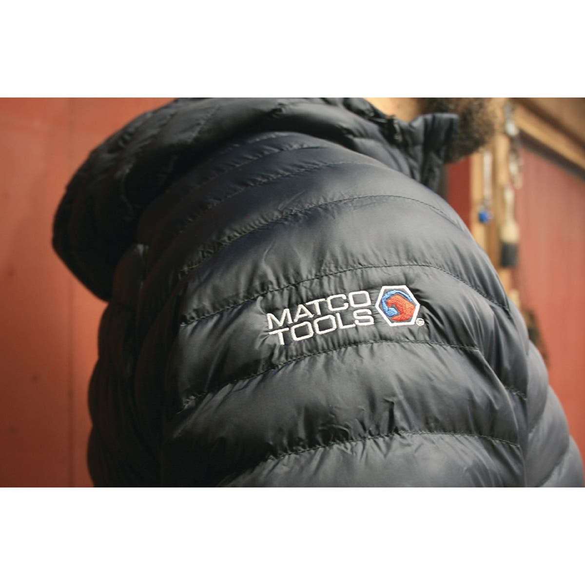 MATCO / OAKLEY INSULATED JACKET - XL ED401372BXL | Matco Tools