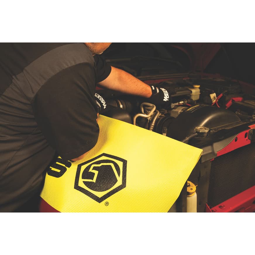 FENDER COVER - YELLOW WITH BLACK LOGO FC2436Y | Matco Tools