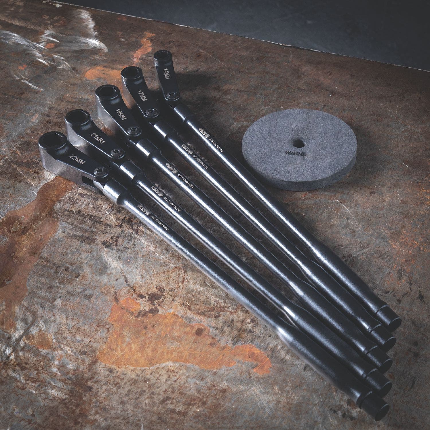 5 PIECE MANUAL HAMMER SOCKET SLEDGE SET MSTSBMHM5R | Matco Tools