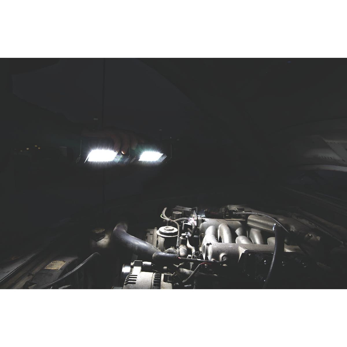 TWIN LIGHT WORK LIGHT WITH INDUCTION CHARGING PAD MWLTL | Matco Tools