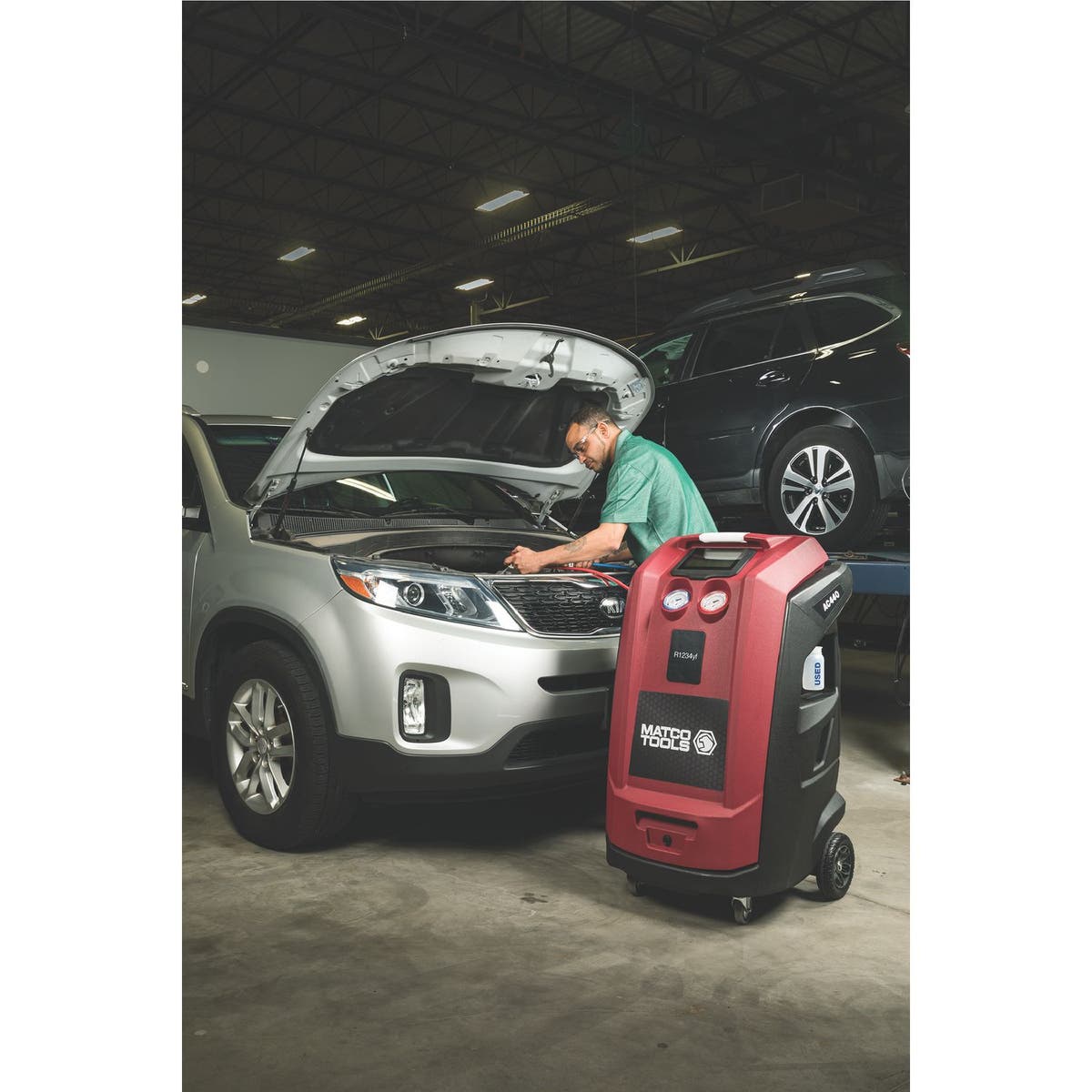 R-1234YF TOUCHSCREEN AUTOMATIC RECOVERY MACHINE AC440 | Matco Tools