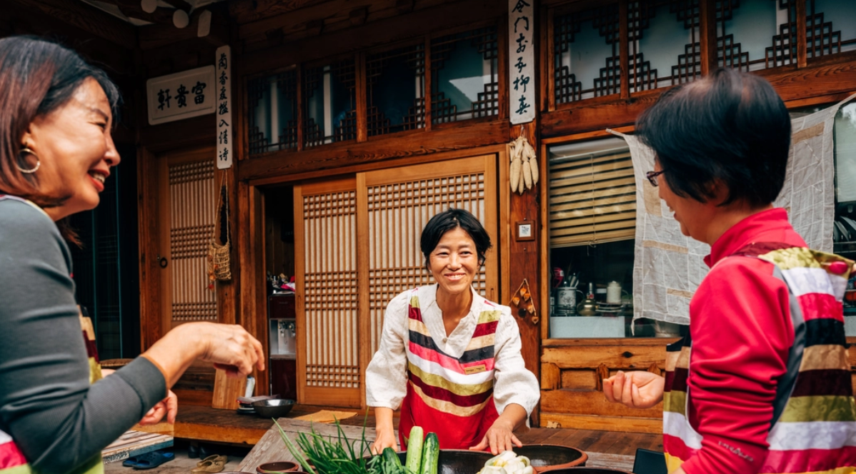 Create a guidebook to share your local tips - Resource Center - Airbnb