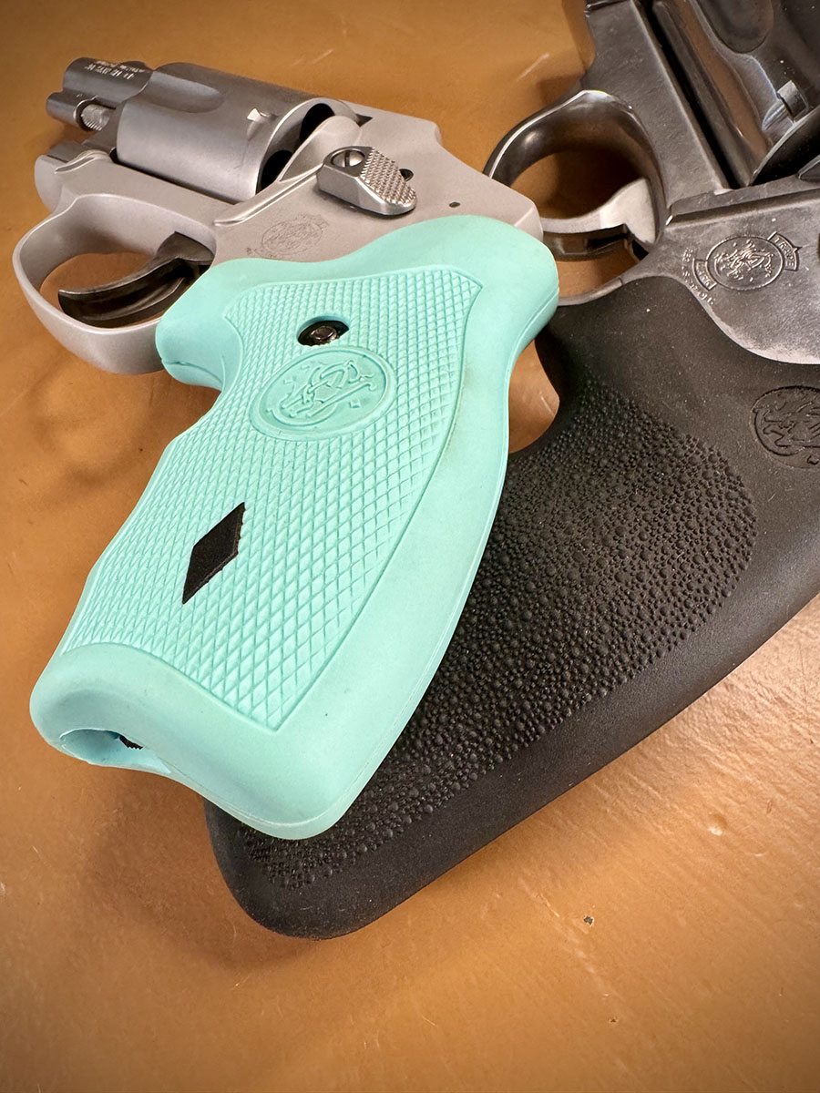 Choosing a Revolver Grip | Smith & Wesson
