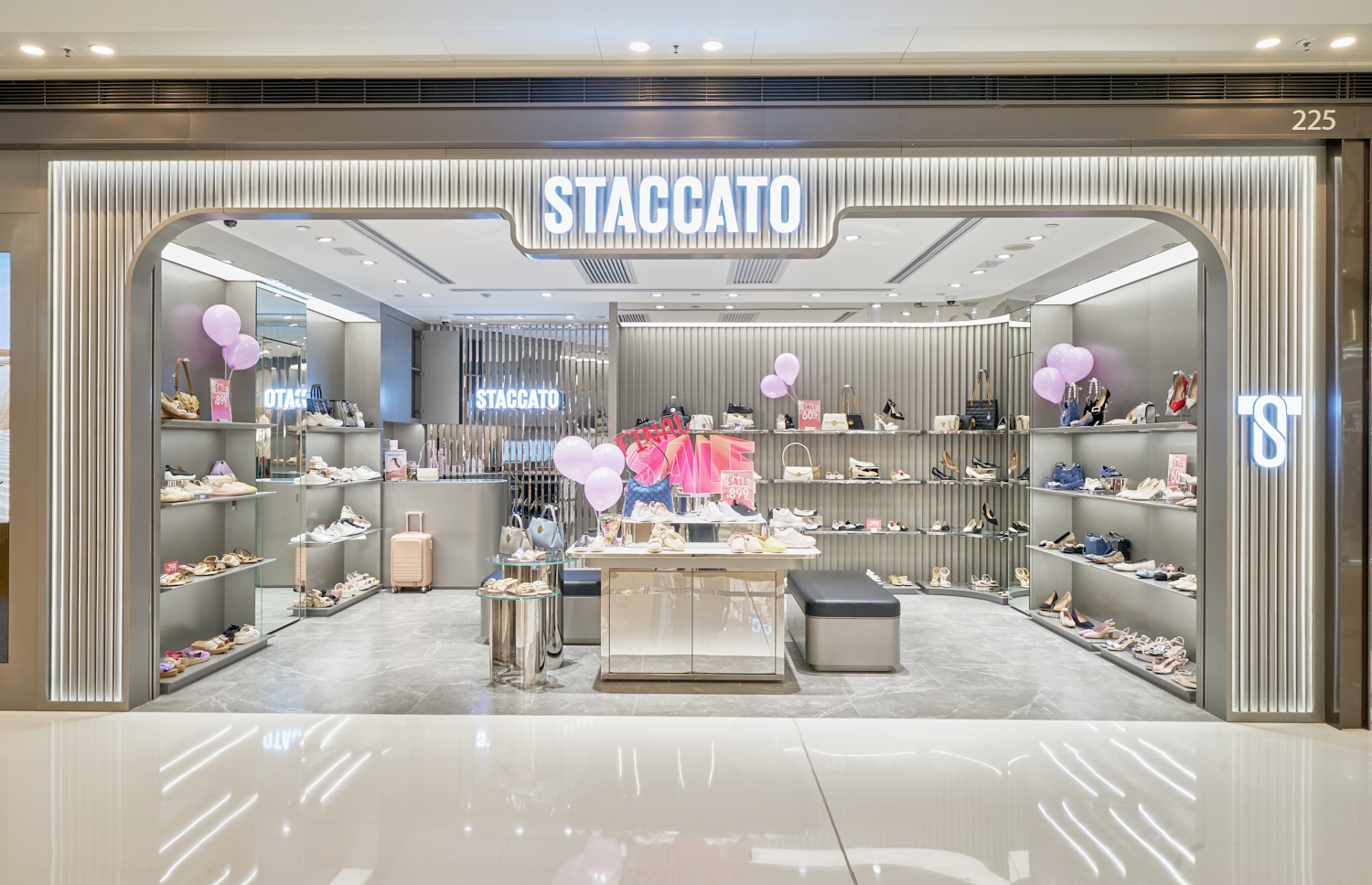 圍方 | Staccato