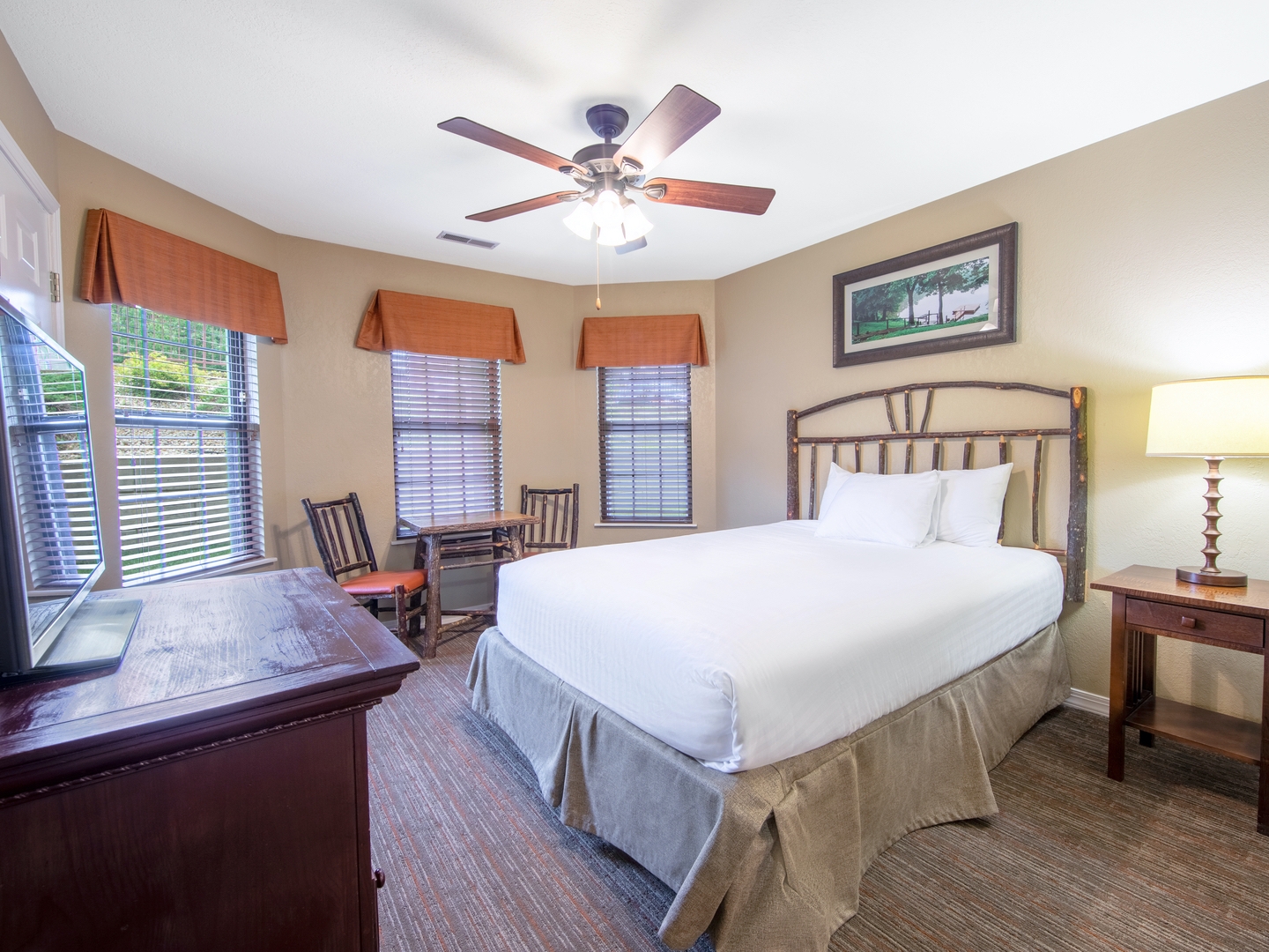 Fox River Resort at Sheridan Pictures - Two-Bedroom Lodge ...