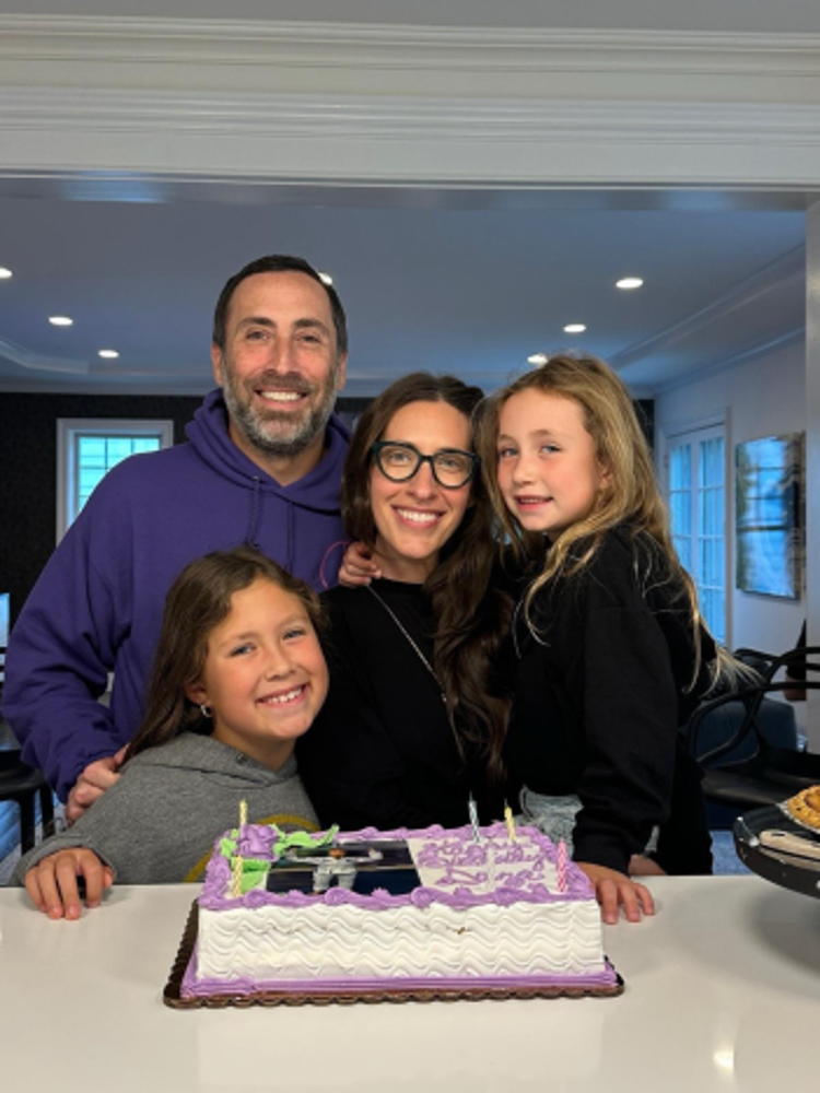 Dana Pollack’s Amazing Mom Thinking of Everyone | Petal Talk