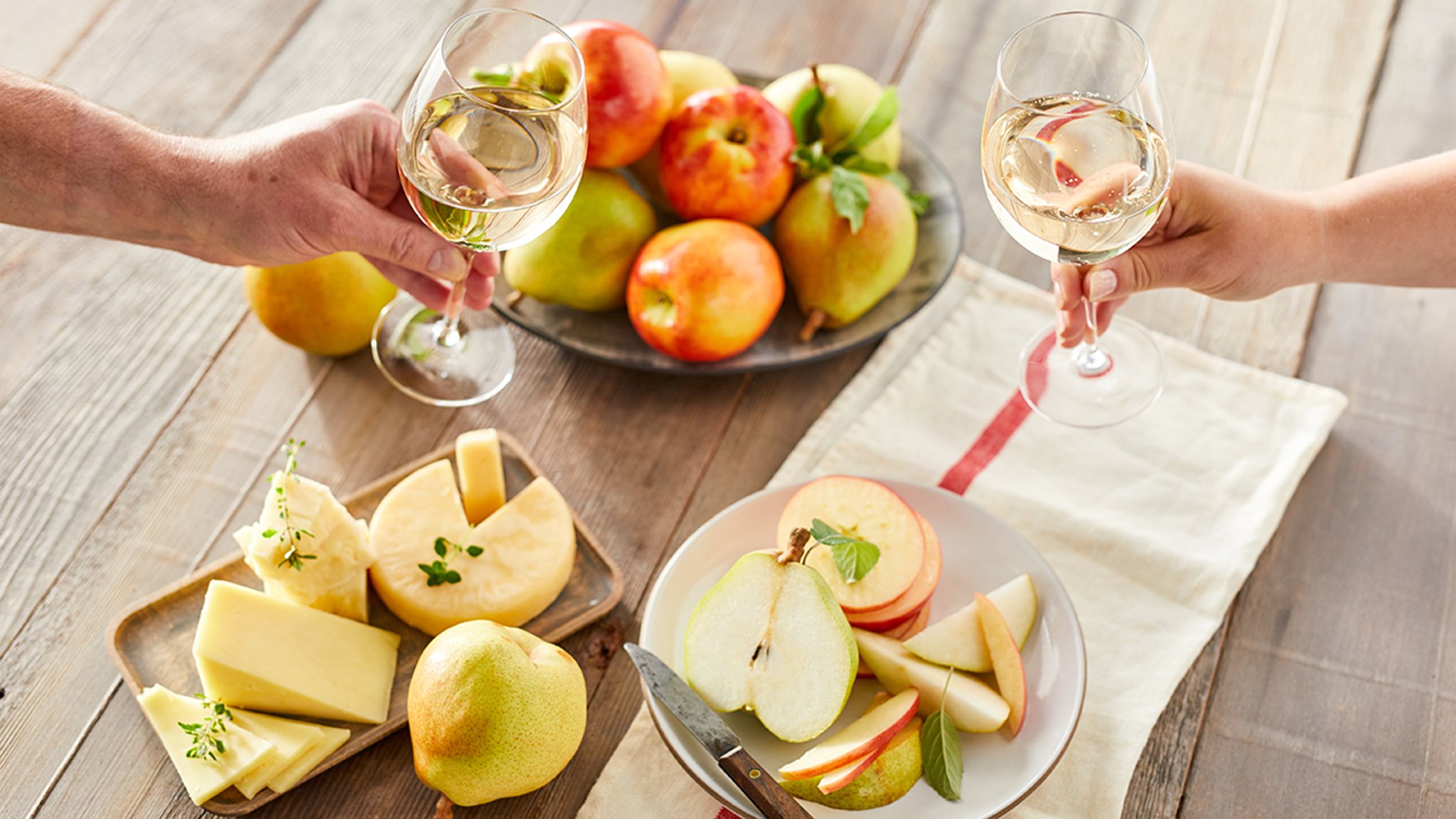 Best Fruit and Cheese Pairings | The Table by Harry & David