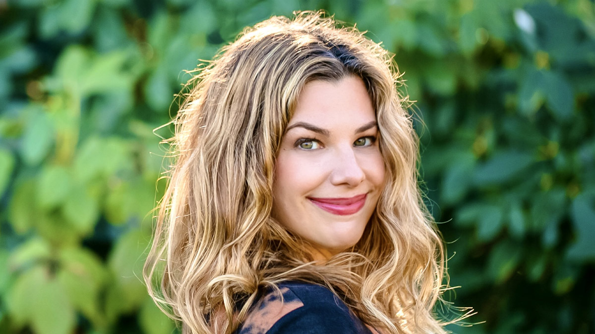 Rebecca Soffer Profile | The Table by Harry & David