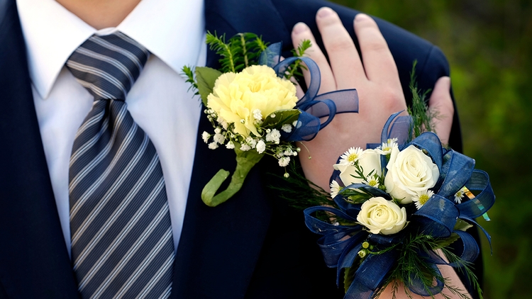 Pick the Perfect Prom Corsage Flowers | Petal Talk