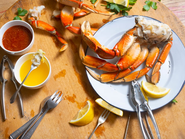 How to Eat Golden King Crab | Vital Choice