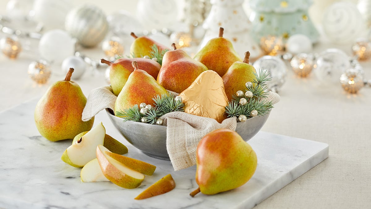 Christmas Pears for Holiday Cheer | The Table by Harry & David