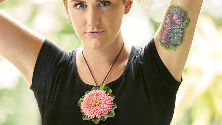 DIY Prom Flowers: Craft Beautiful Corsages | Petal Talk