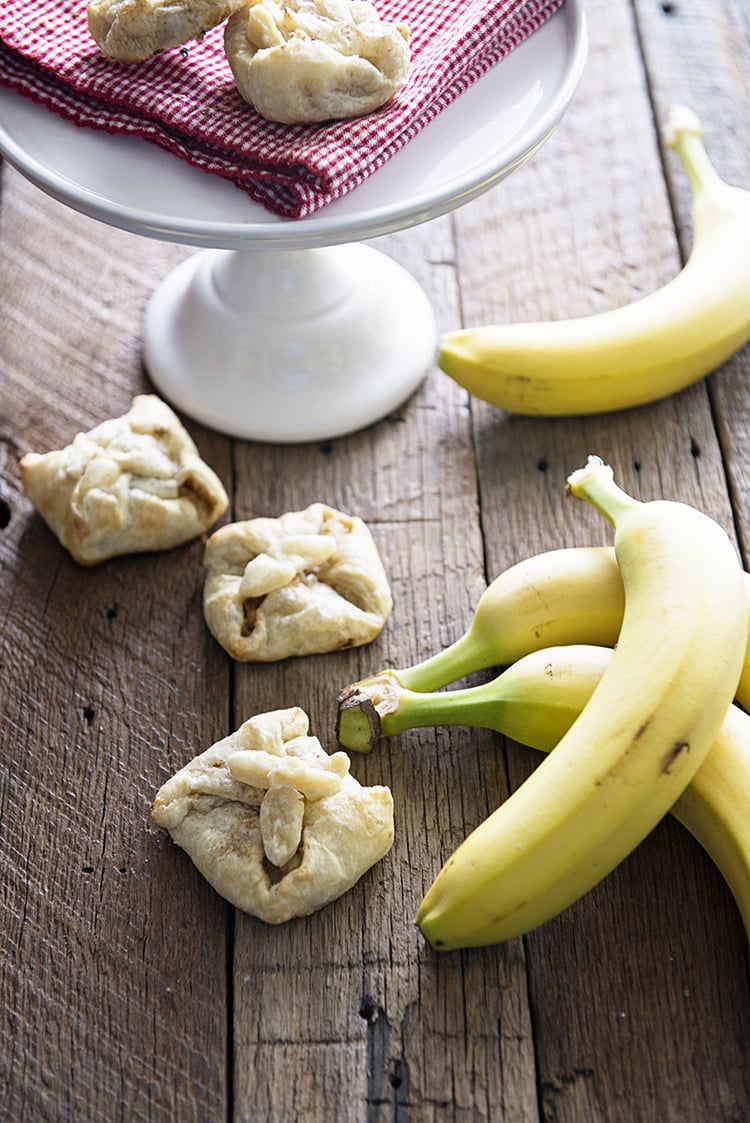 Baked Banana Bundles Recipe for Mother's Day Picnic - Shari's Berries