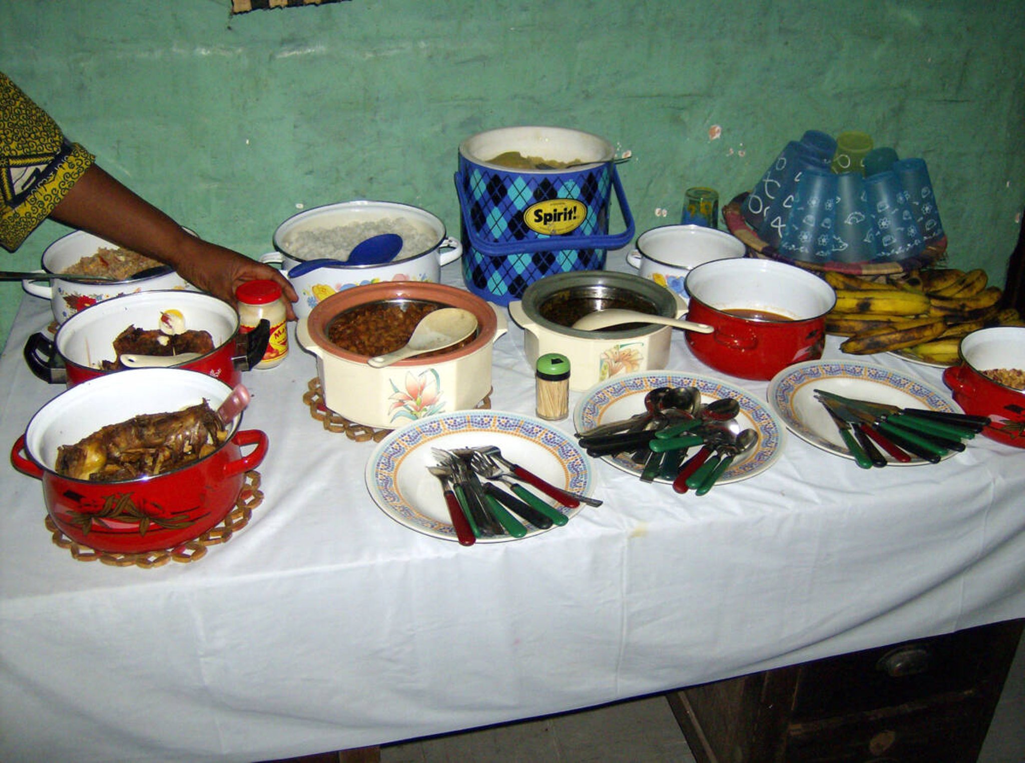Christmas Around the World | The Table by Harry & David