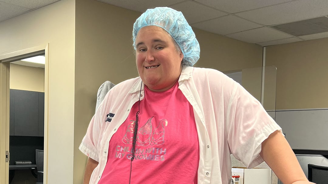 Heather Robertson: Cheryl's Frosting Lead | Shari's Berries