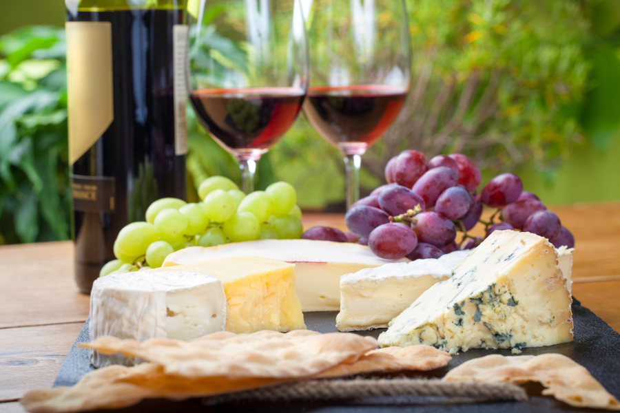 How to Perfectly Pair Fruit and Cheese | Berry Chatty