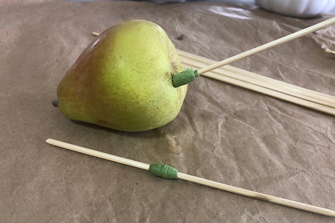 Seasonal Pear Tablescape Ideas| The Table by Harry & David