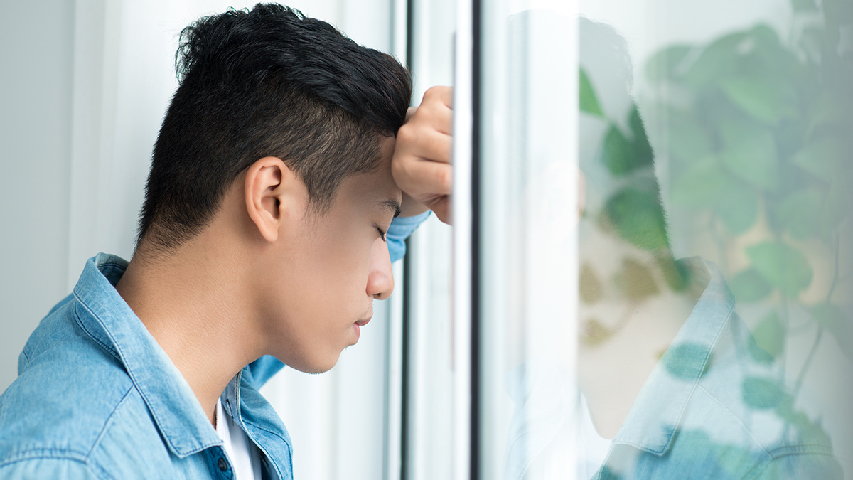 4 Steps to Coping with a Public Tragedy | Petal Talk