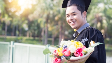 Best Flowers for Graduation | Petal Talk