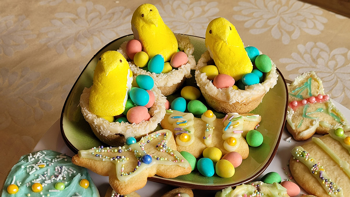 Easter Cookie Decorating Tips | Cheryl's Cookies