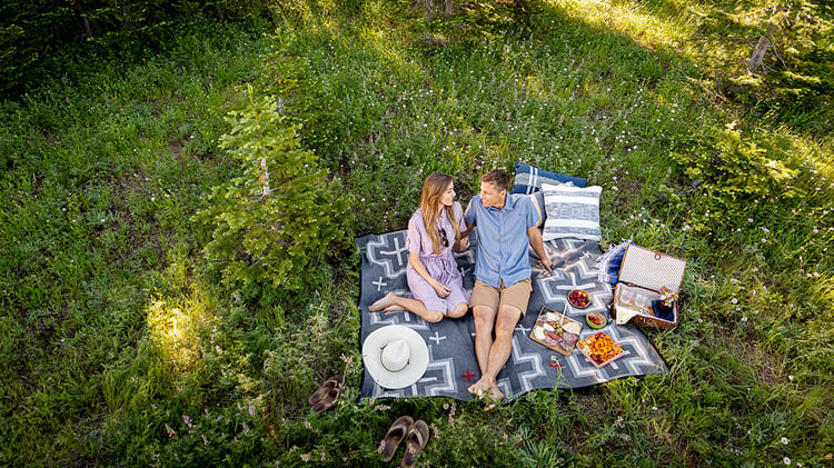 24 Blooming Facts About Spring | The Table by Harry & David