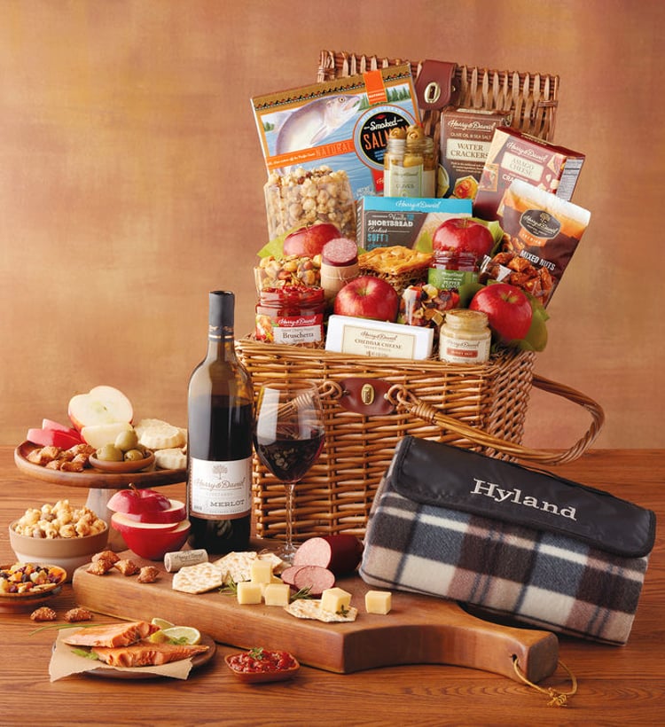 Labor Day Picnic Gift Baskets Ideas | Petal Talk