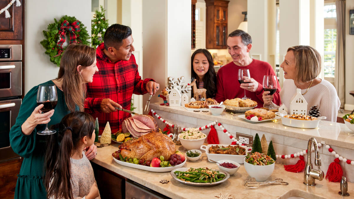 7 Tips for Throwing a Holiday Party | The Table by Harry & David